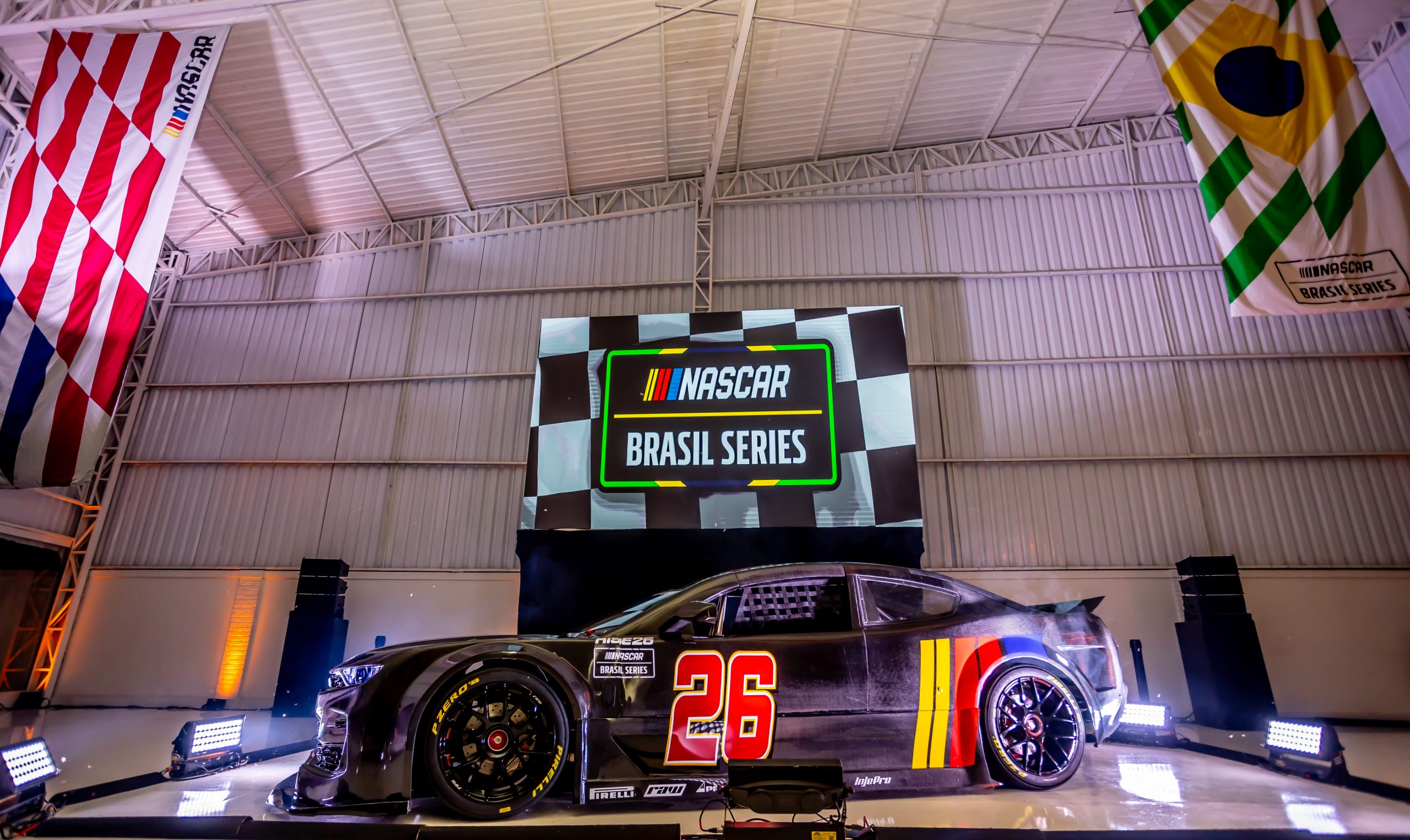 Novo carro da NASCAR Brasil simboliza evolução e mentalidade de futuro ...